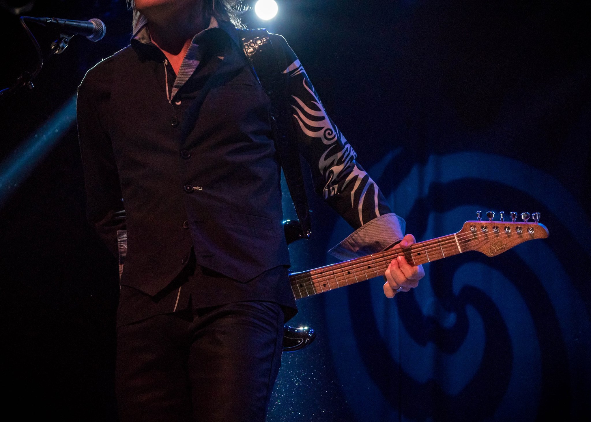 Chris Boss — Real. Live. Music.